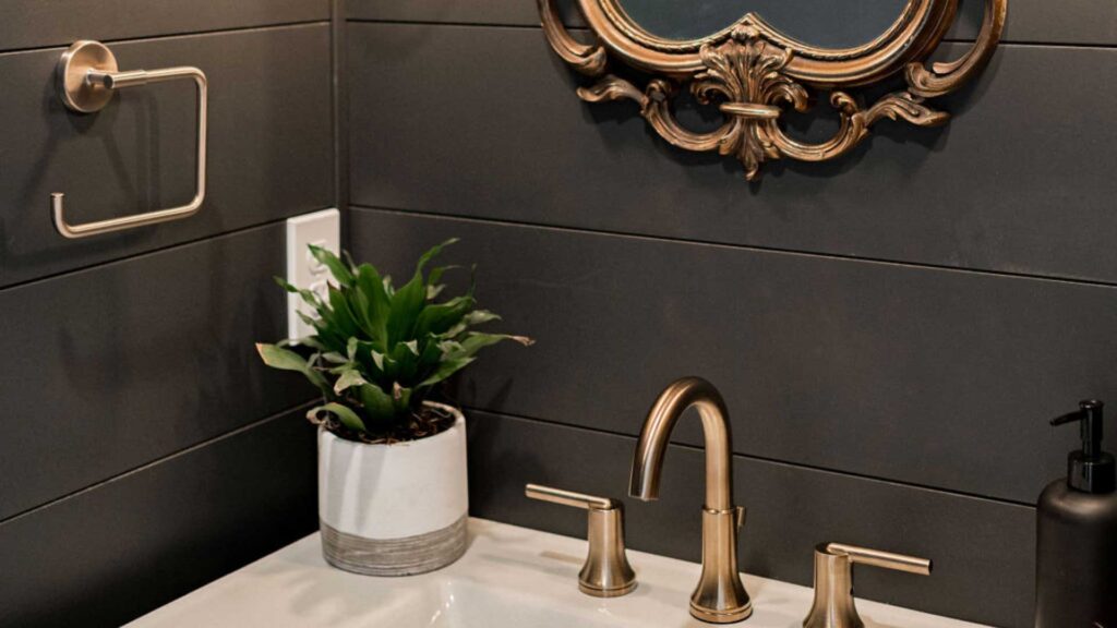 About Us - Knutson Builds