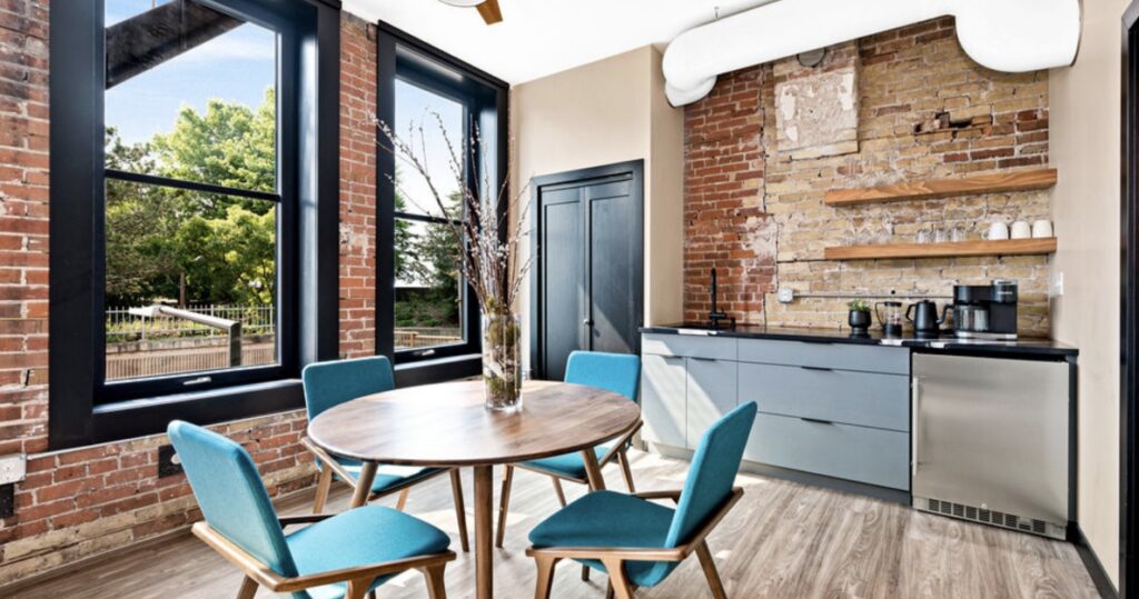 About Us - Knutson Builds